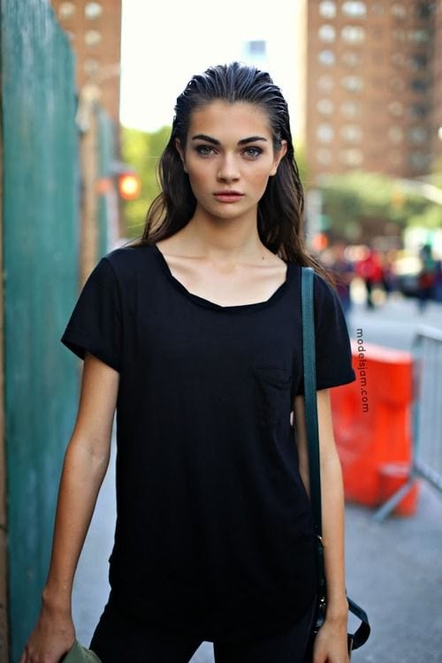 slicked back casual look - Theunstitchd Women's Fashion Blog