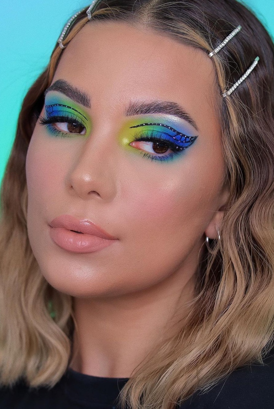 Cute Indie Eye Pop Color Look - Theunstitchd Women's Fashion Blog