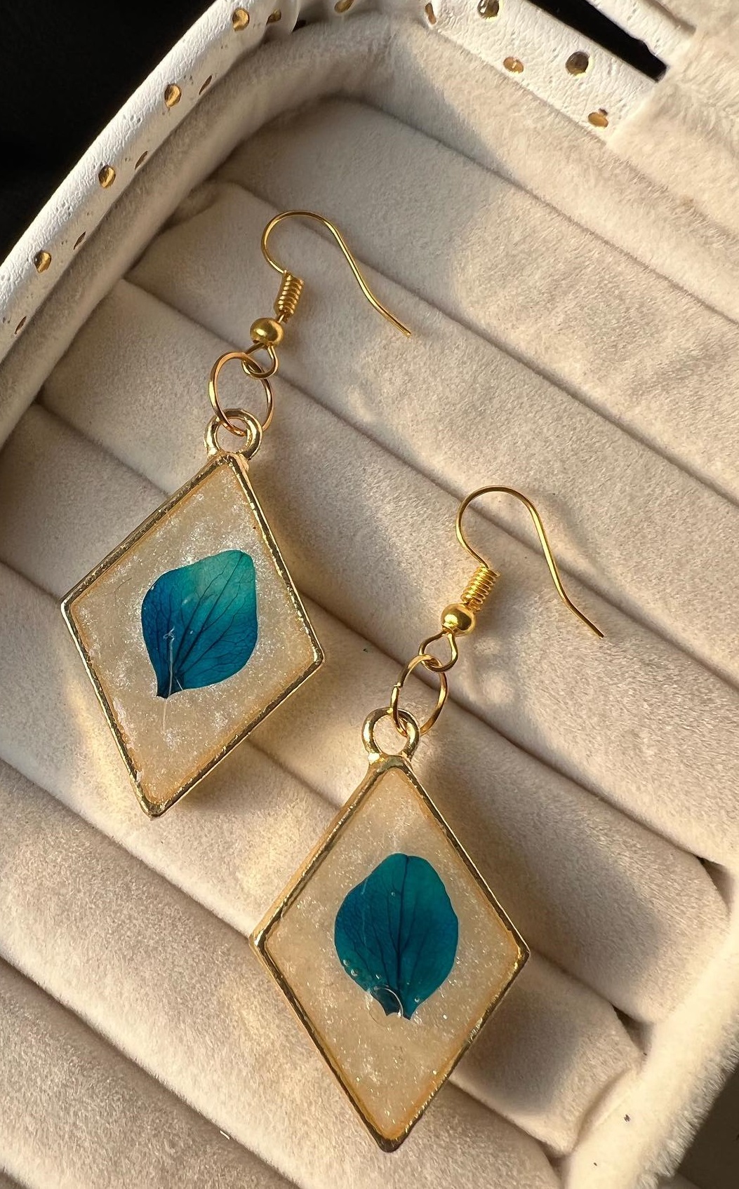 Resin Earrings - Theunstitchd Women's Fashion Blog
