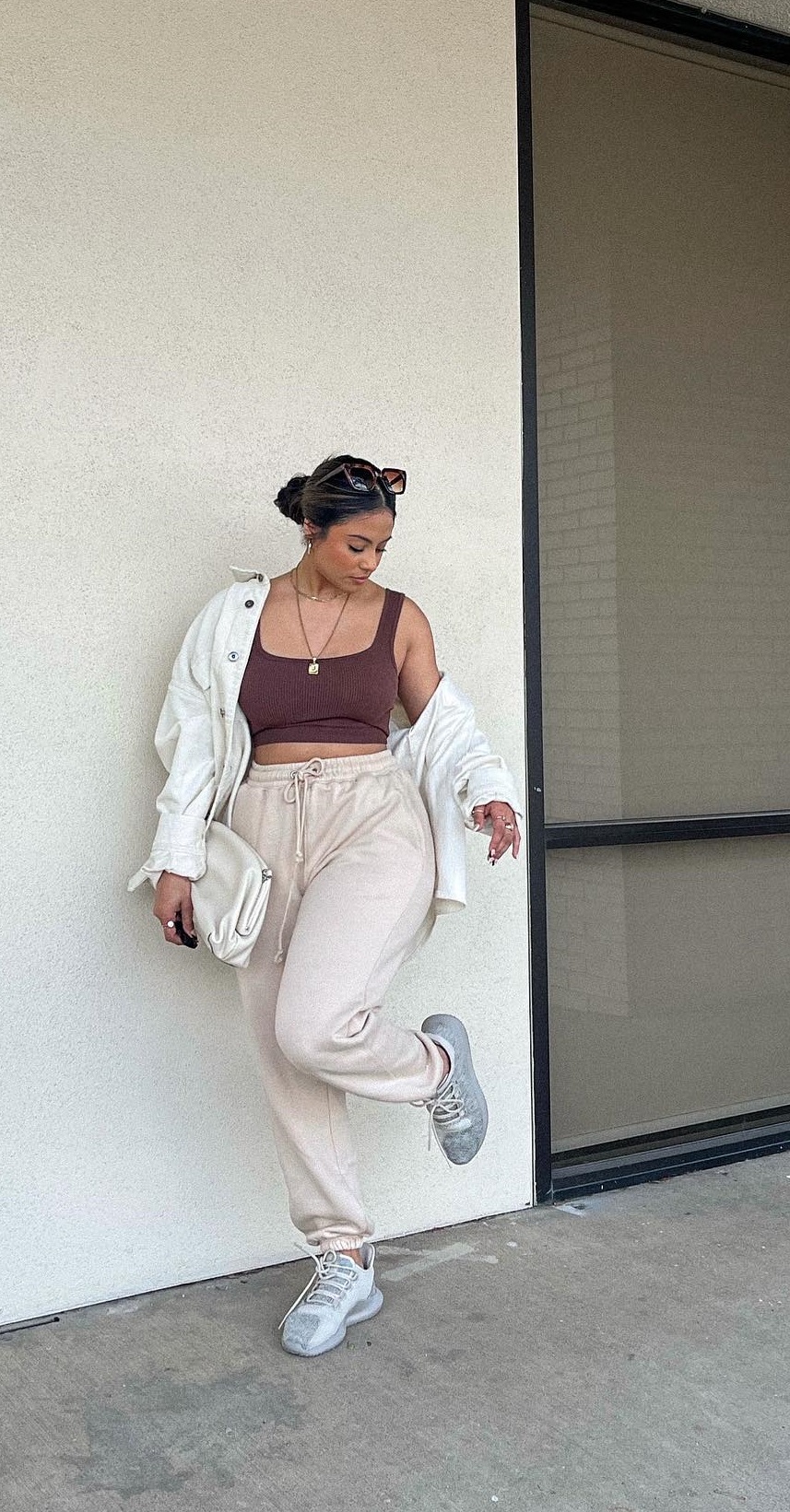 Shacket Outfit with White Shacket + crop tank + sweatpants ...